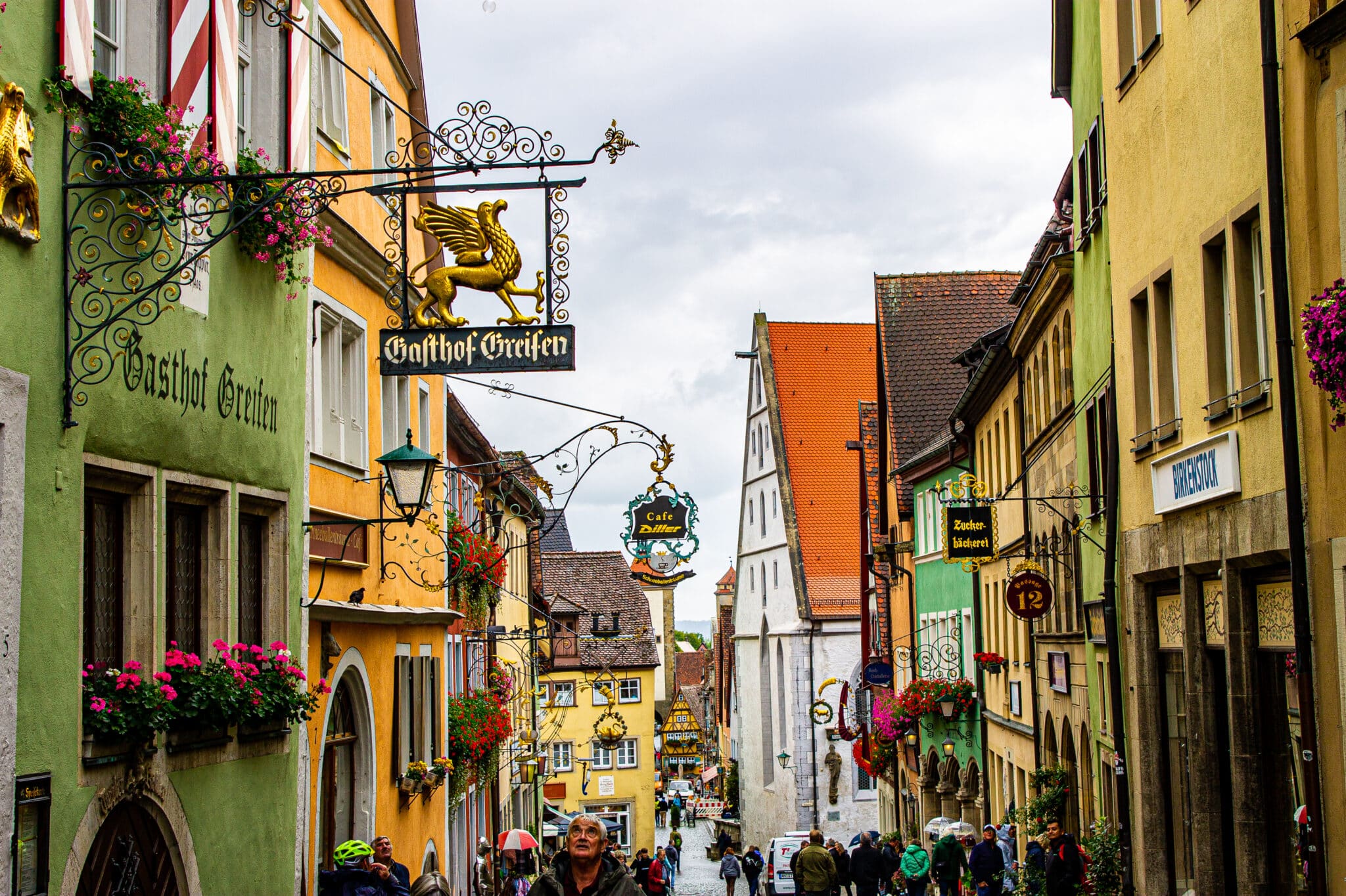 Munich Travel Guide - backpacks and bubbly