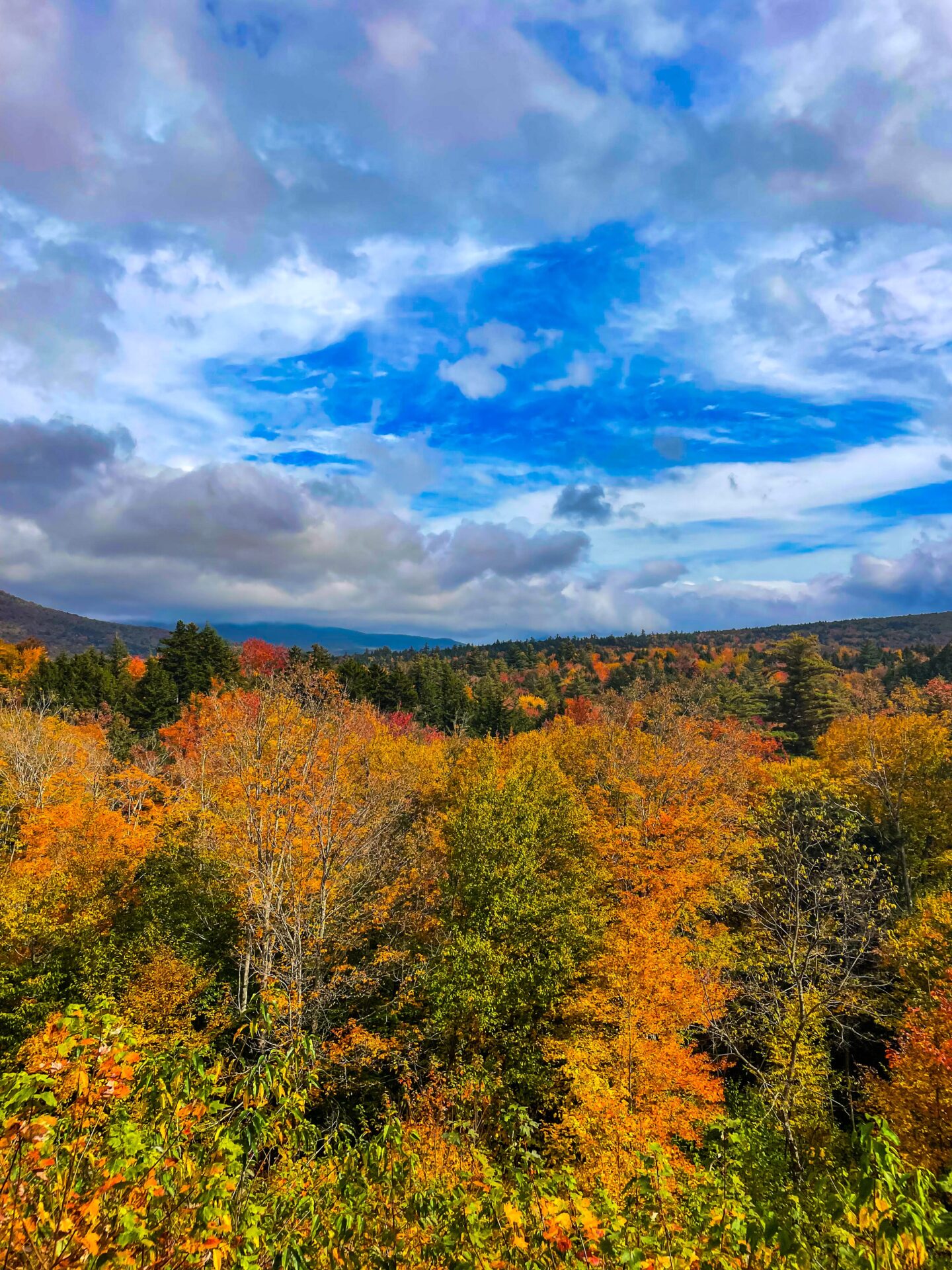 Ultimate Fall White Mountains Itinerary & Travel Guide
