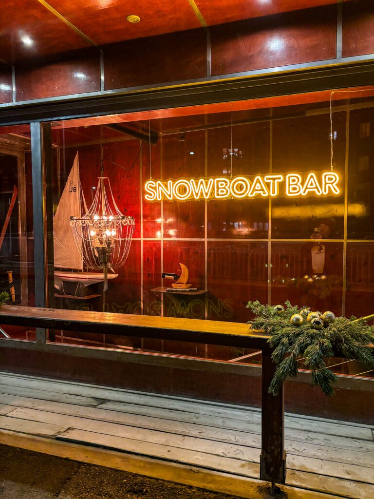 8 Best Après Ski Bars in Zermatt: Drinks, Music & Matterhorn Views