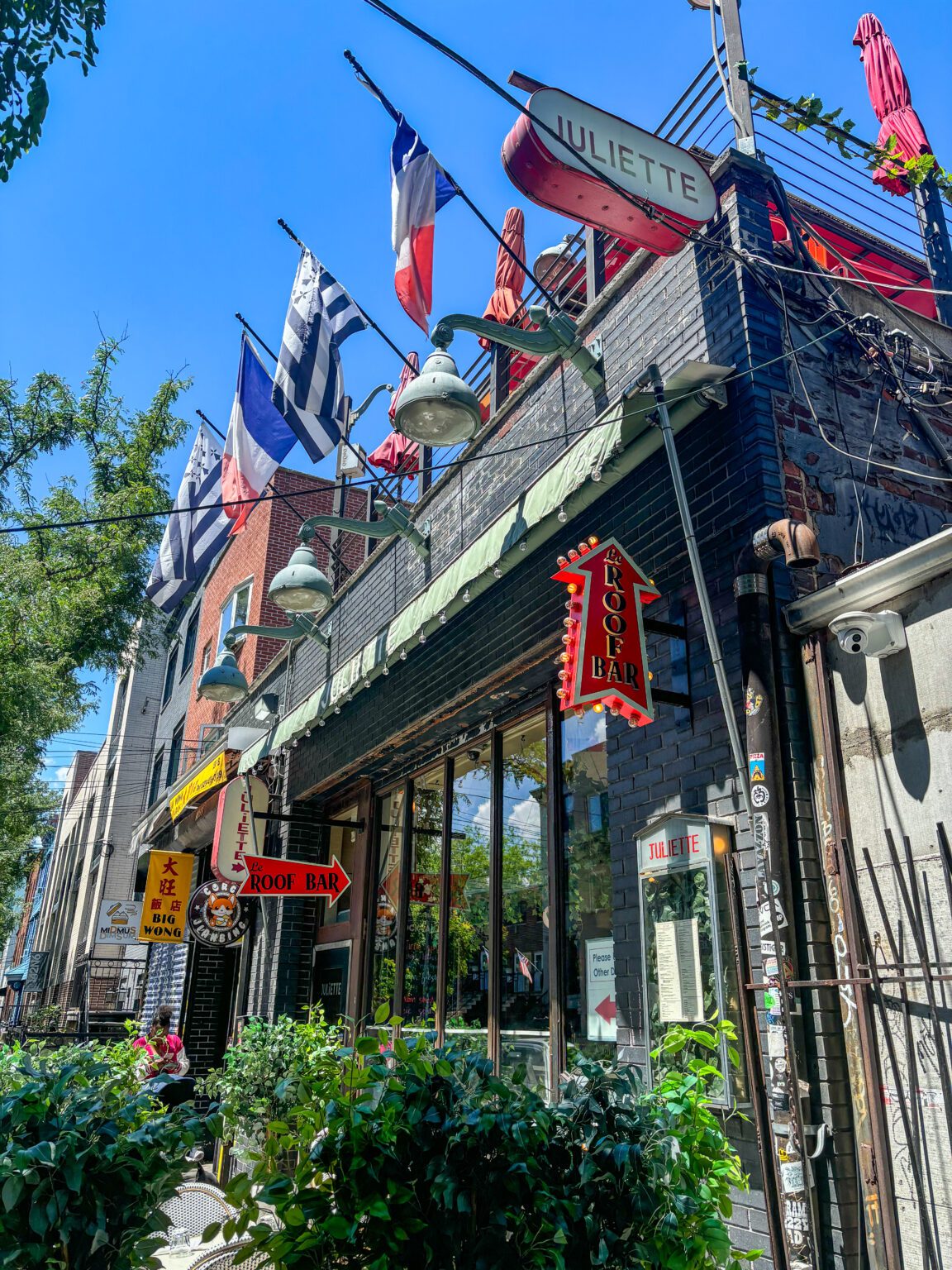 Best Bars in Williamsburg, Brooklyn: 13 Must-Try Spots