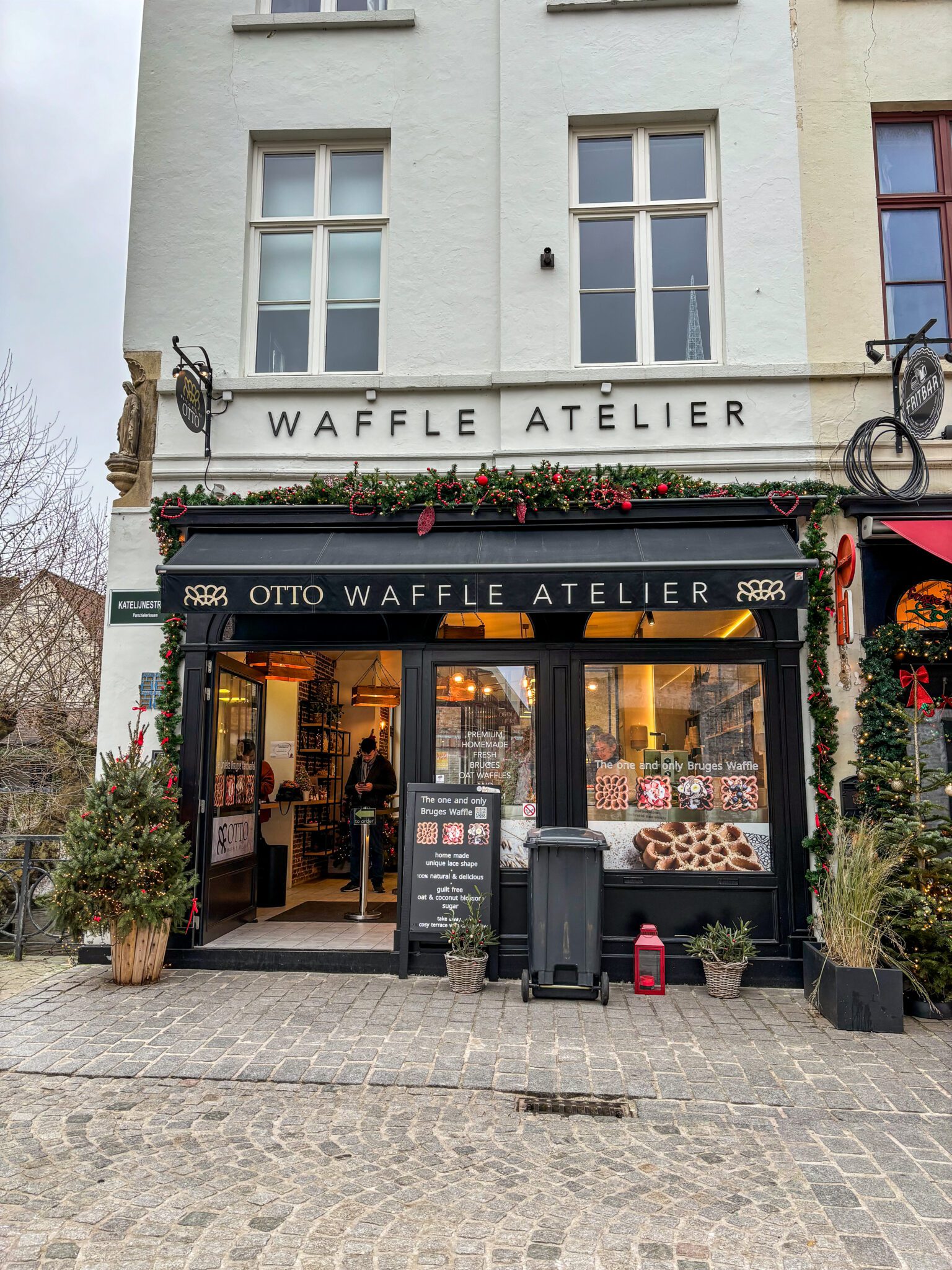 15 Best Restaurants in Bruges: Belgian Classics, Waffles & More
