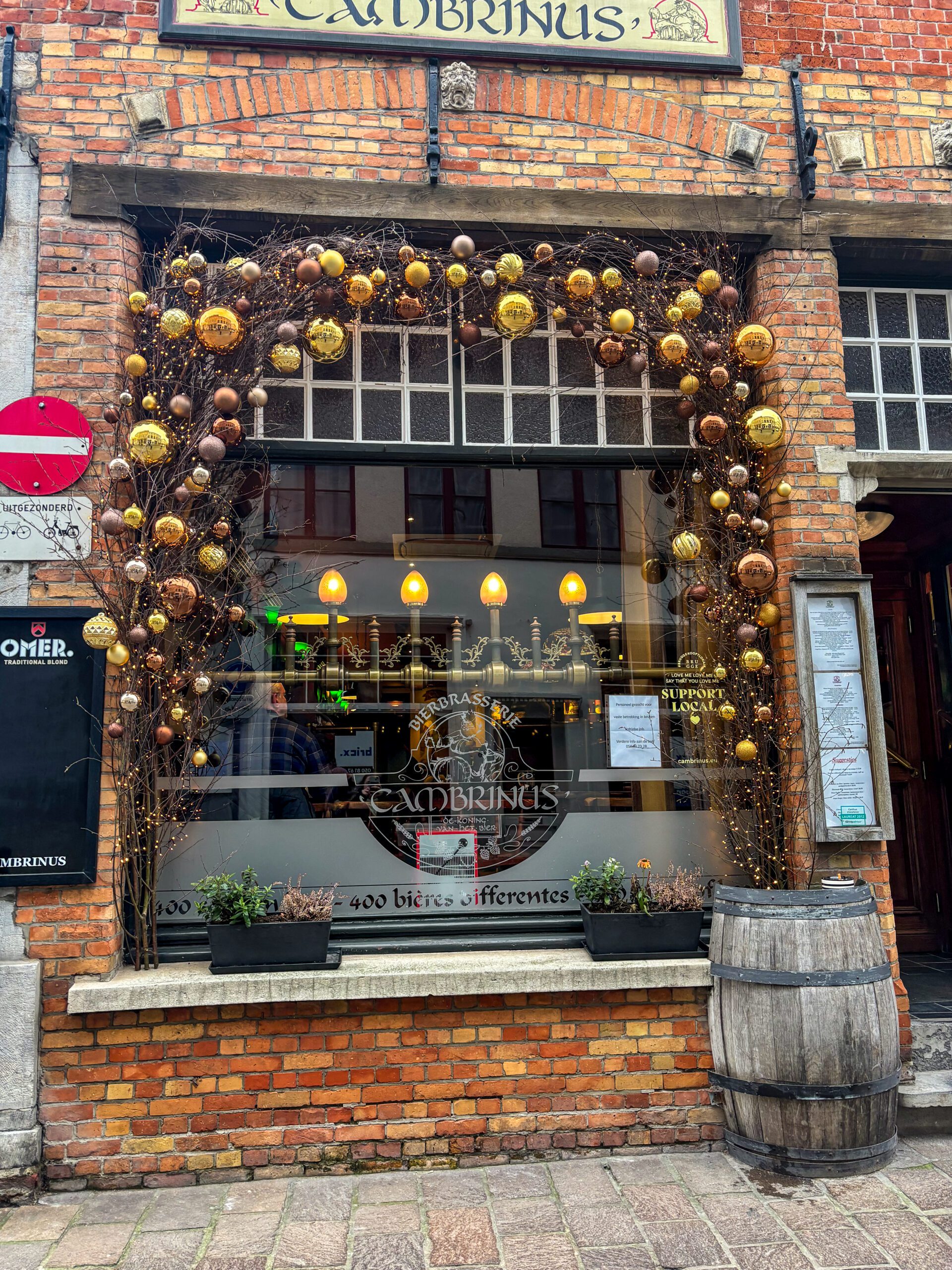 15 Best Restaurants in Bruges: Belgian Classics, Waffles & More